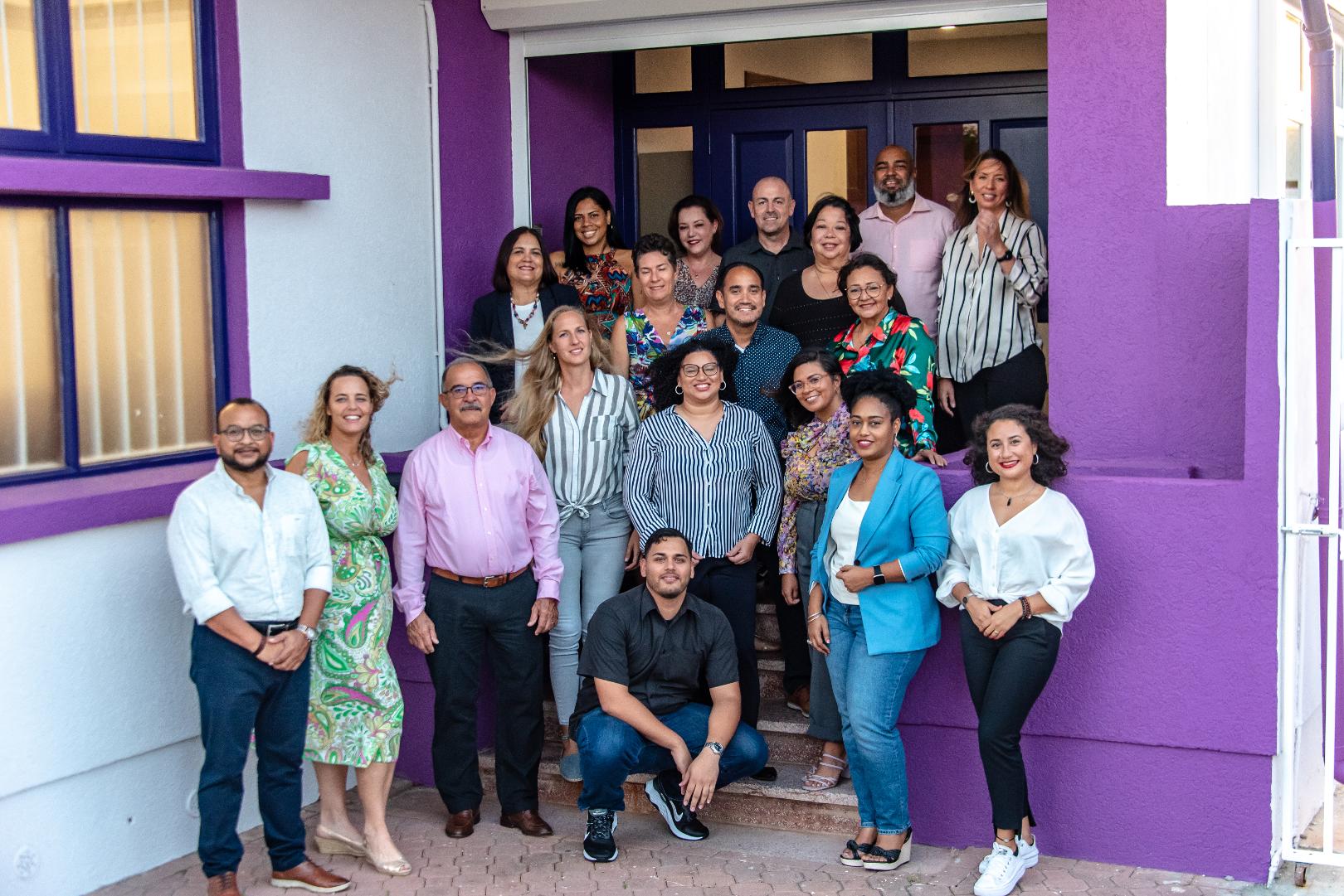About Us | Bario Unico
